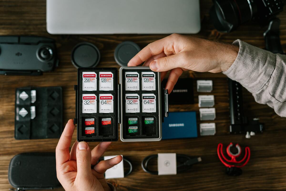 SDHC vs SD vs SDXC card | Which One Is Best for You? | Wedio